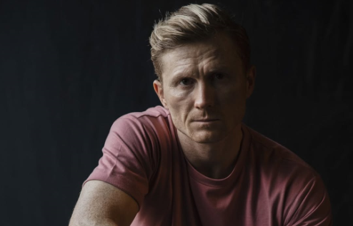 Magnus Midtbø Net Worth: Income After Competitive Climbing